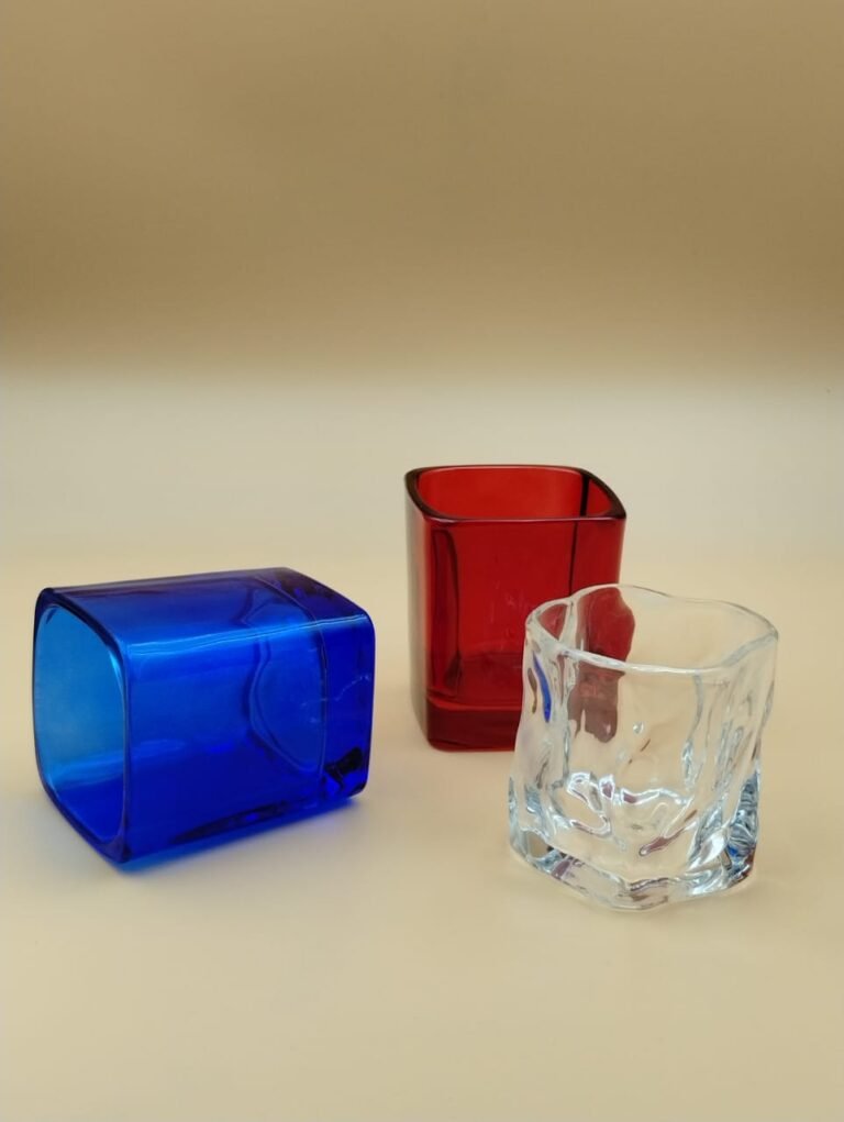 Vasos de vidrio diferentes colores y formas para vela - Reachem